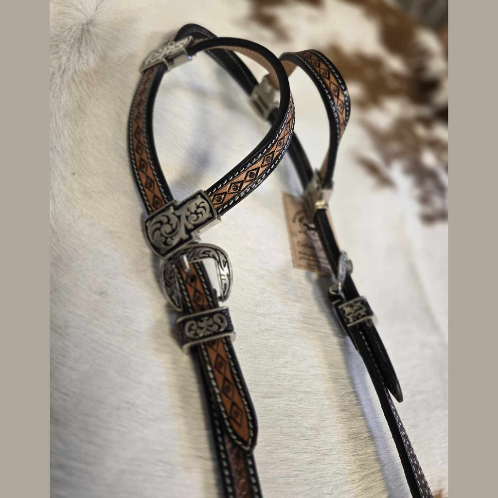 TWO EAR HEADSTALL SILVER BUCKLES AND EAR TWO TONE DIAMOND TOOL – Bridle ...